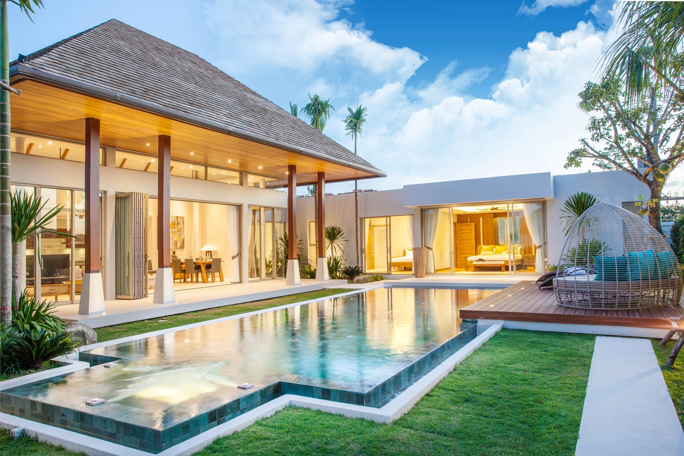 Island Stone | Tile Set in Adventure | Kitchen, Bath, Outdoor and Pool